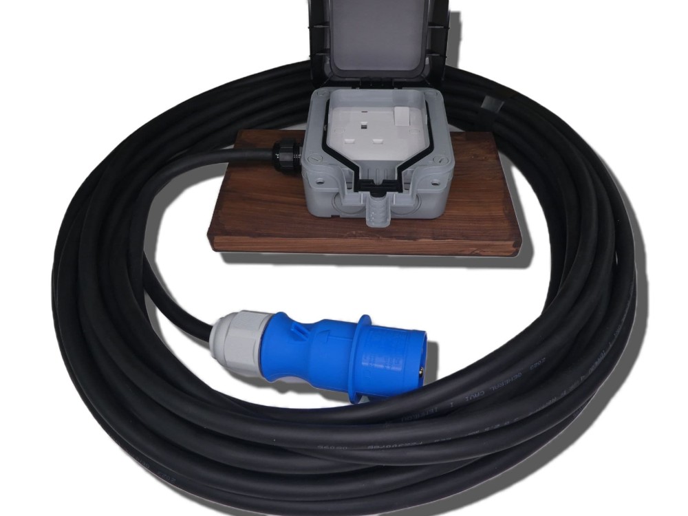 16amp plug to outdoor IP66 weatherproof socket