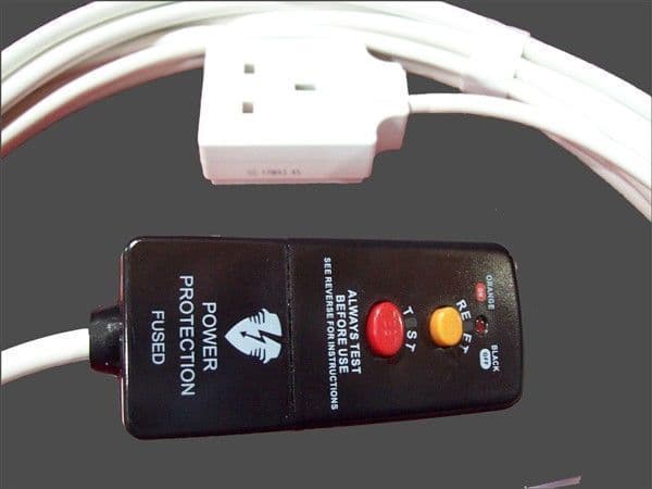20m standard single socket extension lead with rcd protection