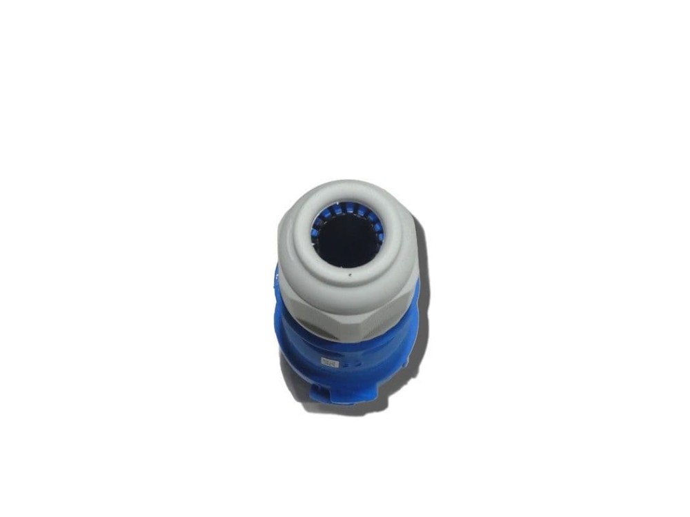 230volt 16a IP44 rated quick connect screwless plug TypBals 2126 QC