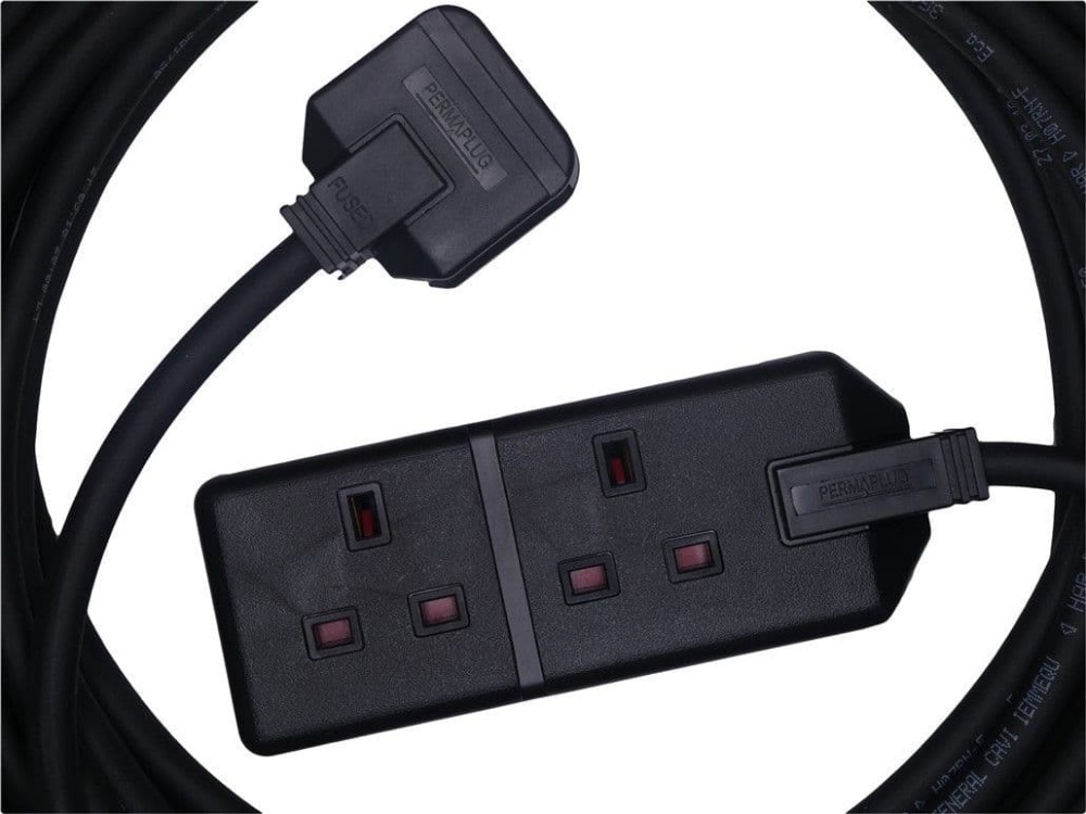 6m double socket heavy duty 13amp black extension lead