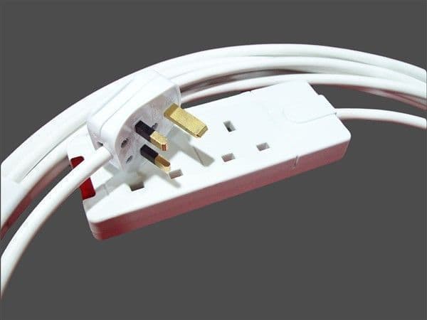 1m standard double socket 13amp white extension lead