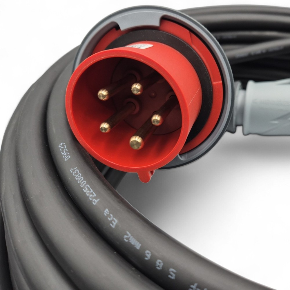 30m 415v 3 phase 5 pin 32a extension lead 6mm H07 cable IP67 Rated
