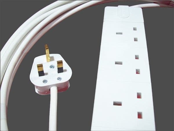3m standard 4way socket white extension lead