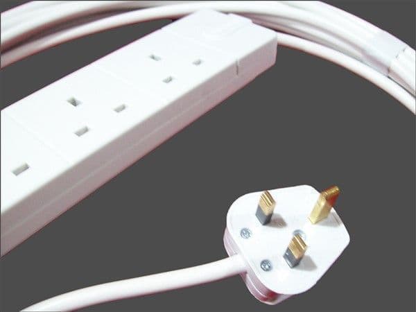 5m standard six way socket white extension lead
