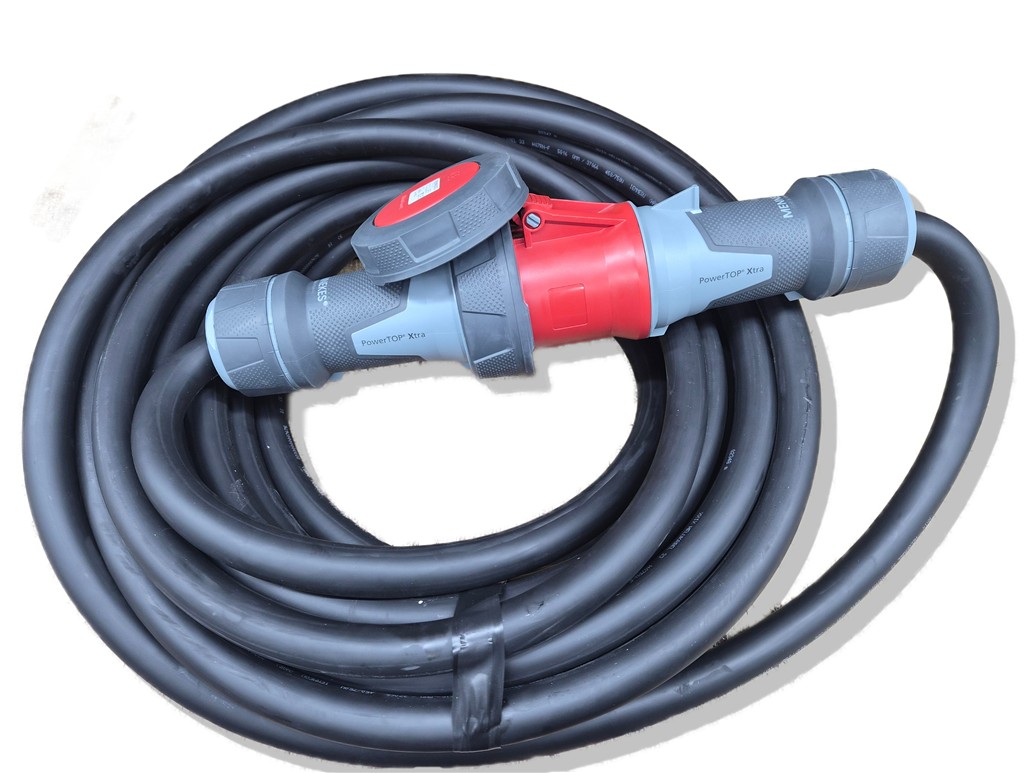 3m 400v 3 phase 5 pin 63a extension lead 16mm H07 cable IP67 Rated
